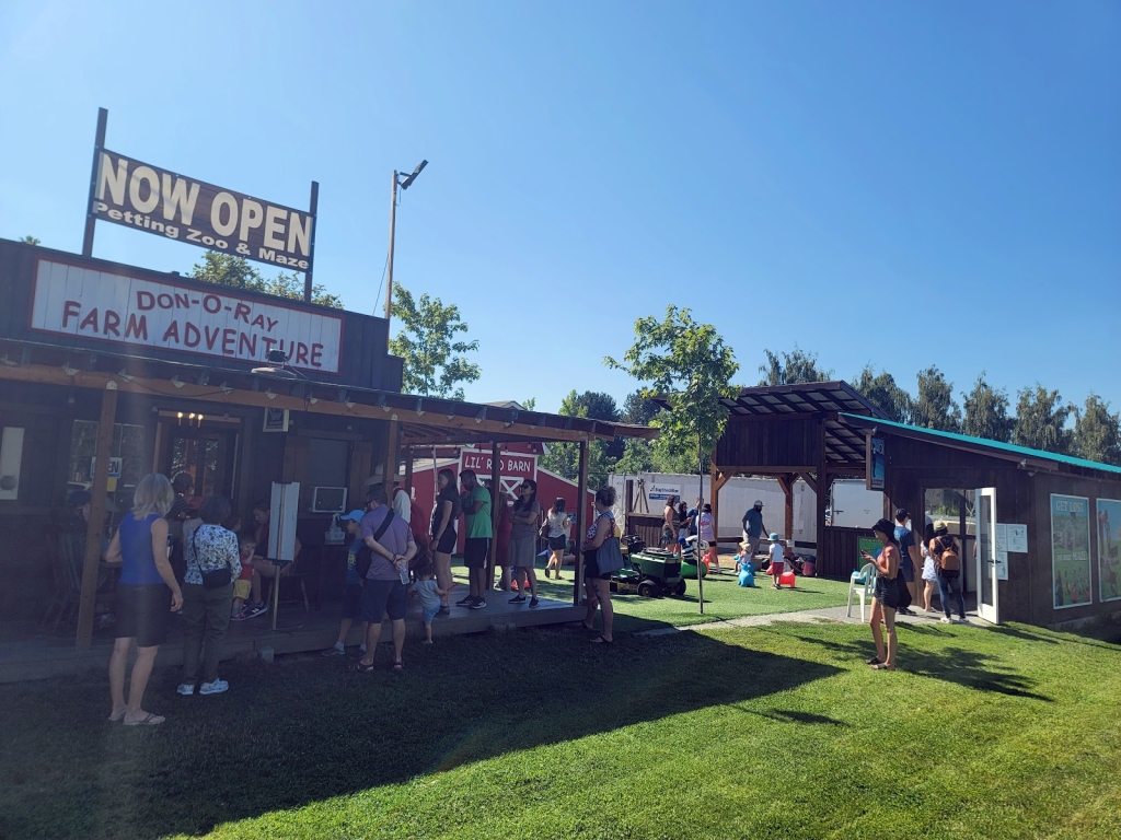 Don-O-Ray Farm Adventure, Kelowna: Information, Tickets and Reviews