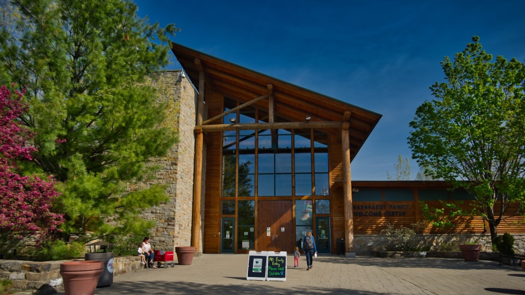 Akron Zoo: Information, Tickets and Reviews