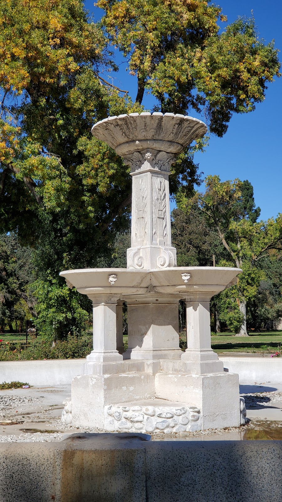 Merced's Applegate Park Zoo: Information, Tickets and Reviews